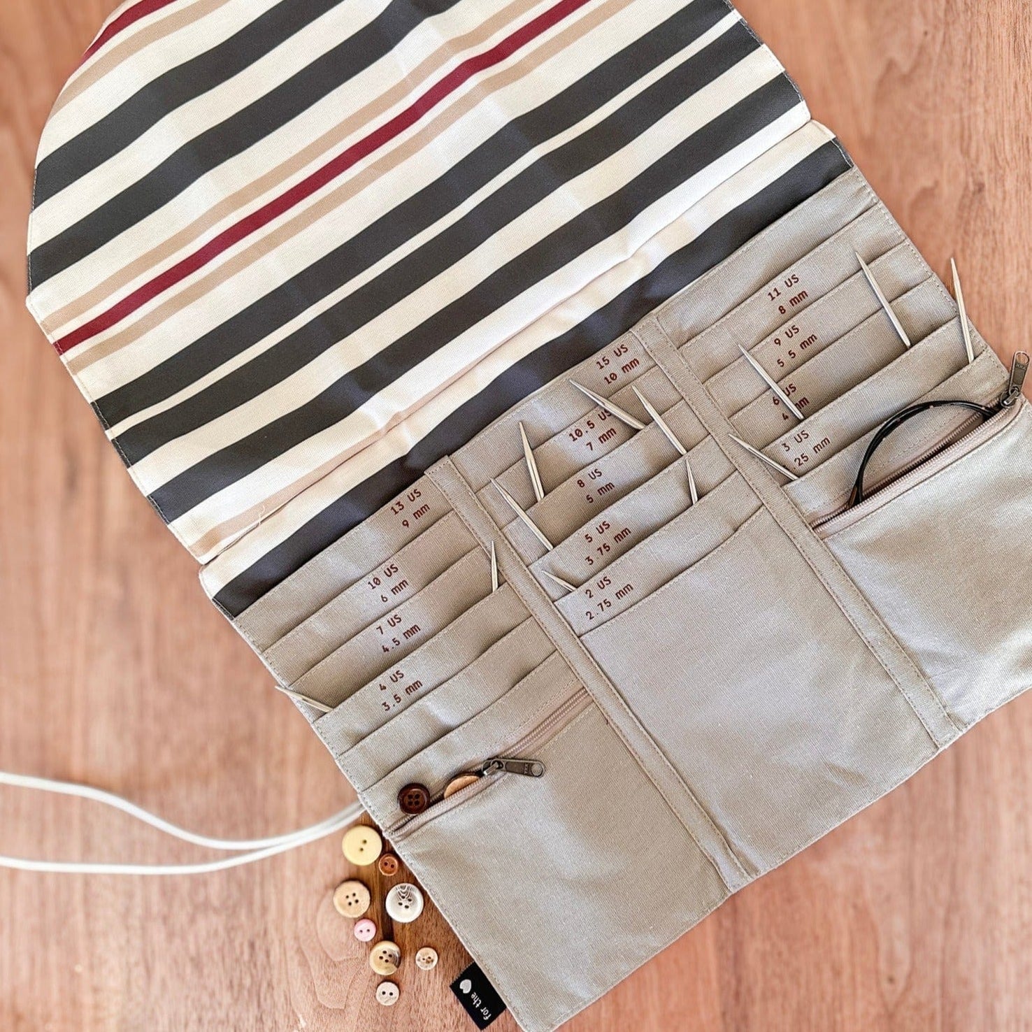 Tools & Gifts – Ewe-nique Knits