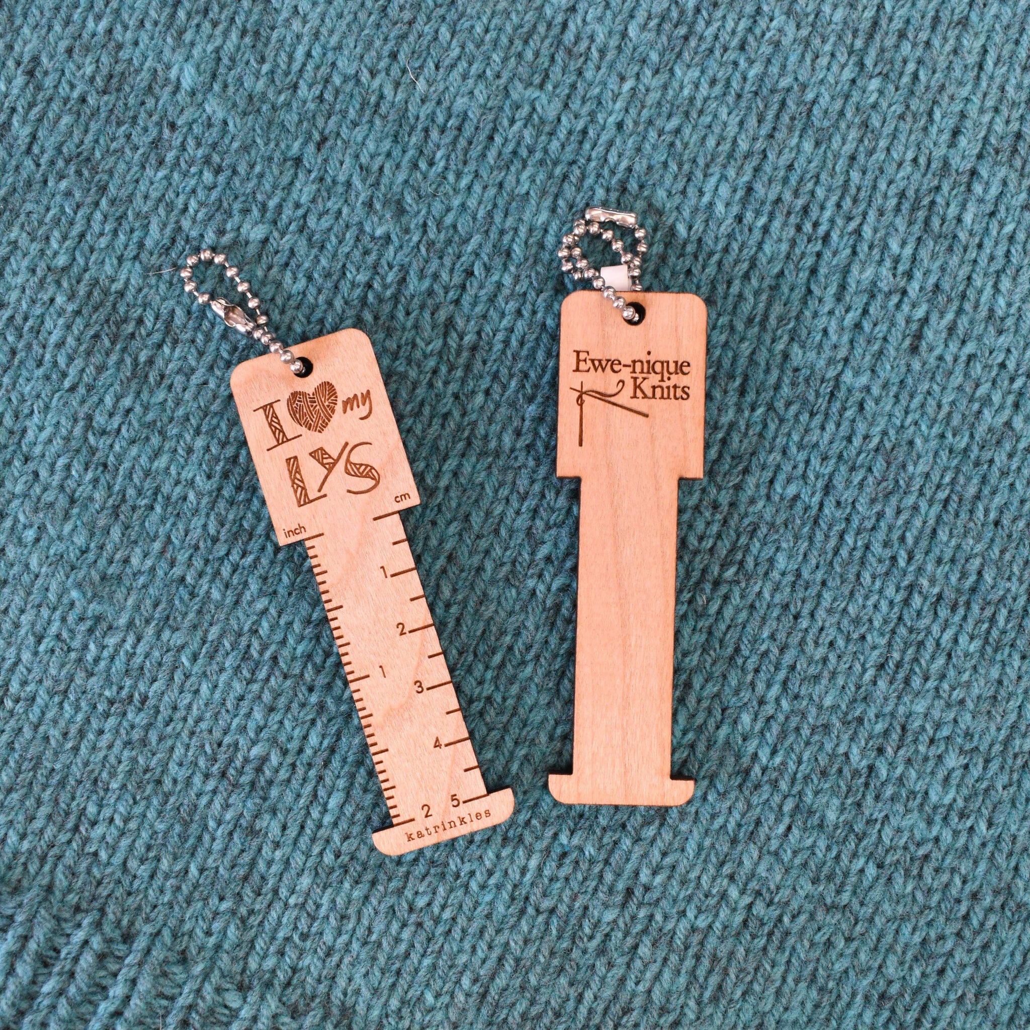 Ewe-nique 2" Gauge Swatch Tool – Ewe-nique Knits