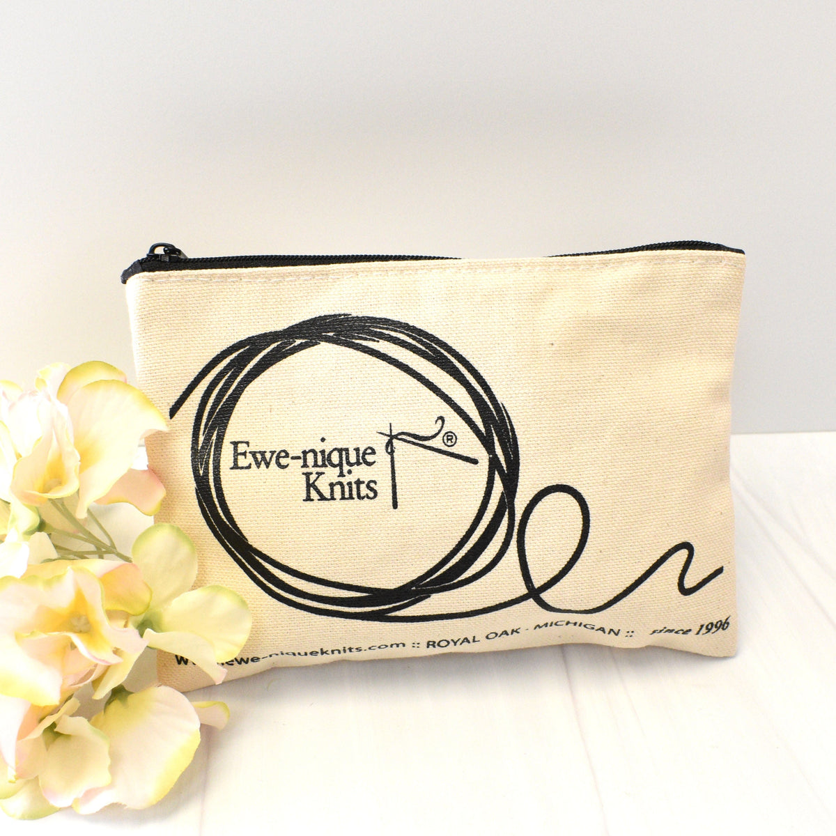 Ewe-nique Logo Zippered Notion Bag – Ewe-nique Knits